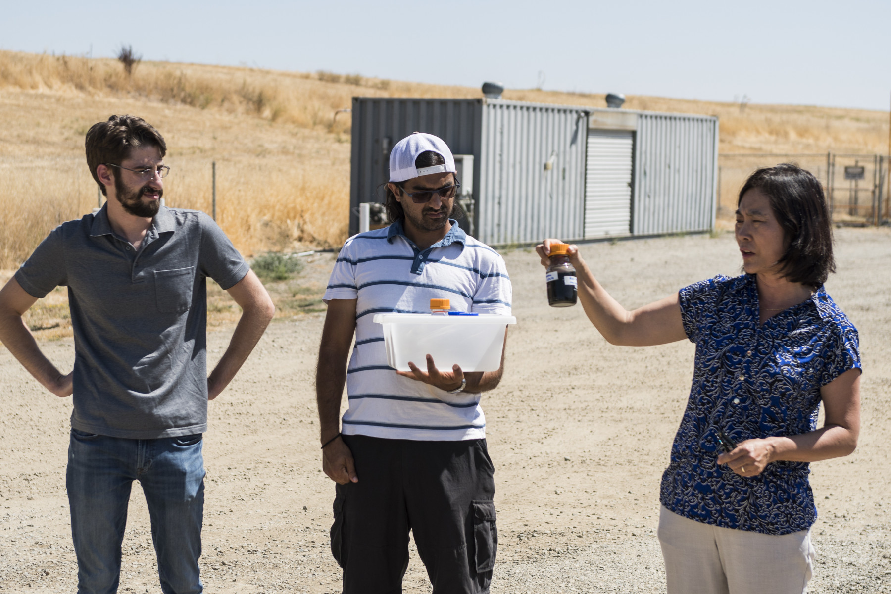 Biodigester transforms food waste into fertilizer, energy - Planet Forward